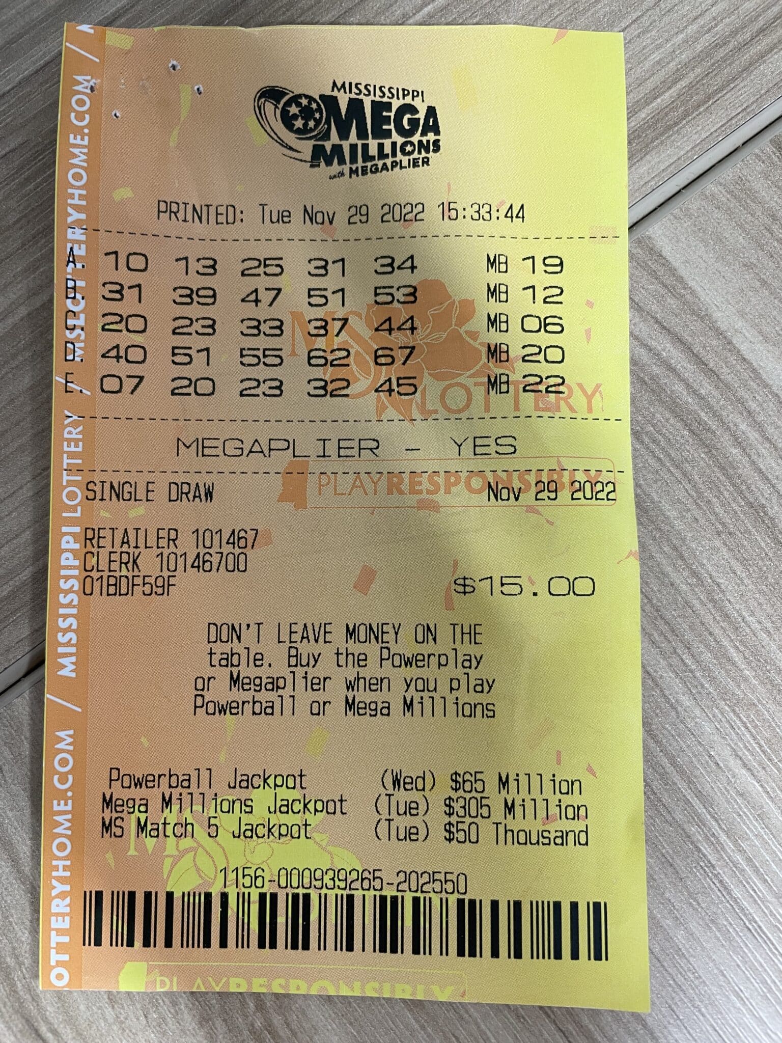 Summit Woman Wins $800 - Mississippi Lottery
